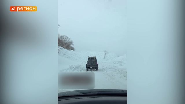 ЛАВИНА СОШЛА НА ДОРОГЕ К ВИЛЮЧИНСКОМУ ПЕРЕВАЛУ • НОВОСТИ КАМЧАТКИ
