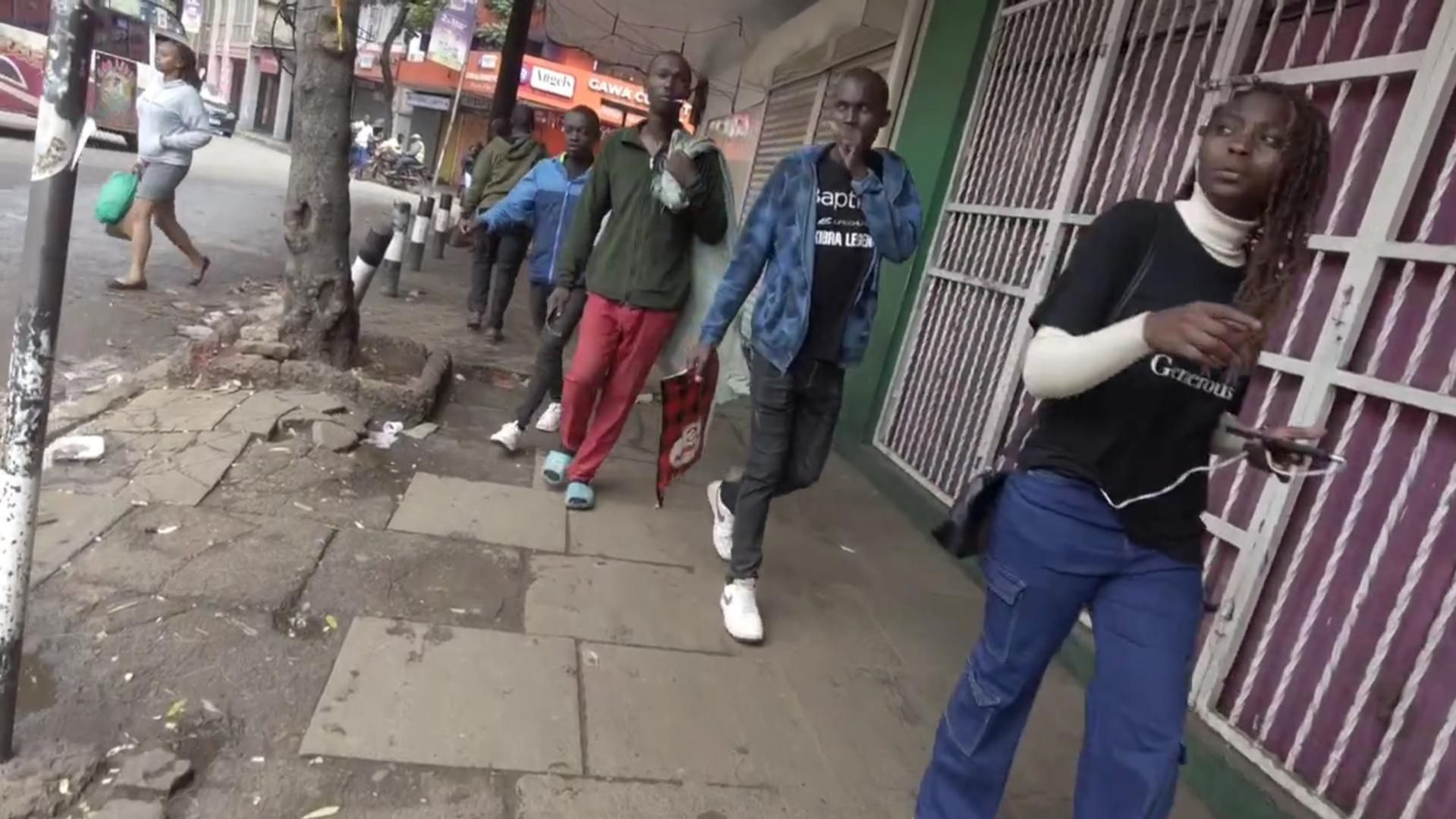 Утренняя прогулка, Найроби / Кения.