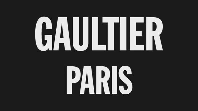 Показ женской коллекции Jean Paul Gaultier осень-зима 2017-2018