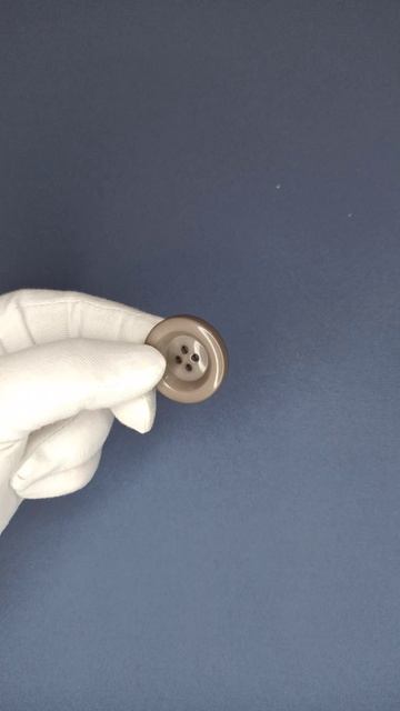 Пуговицы серые (р-р № 48), Артикул 05604