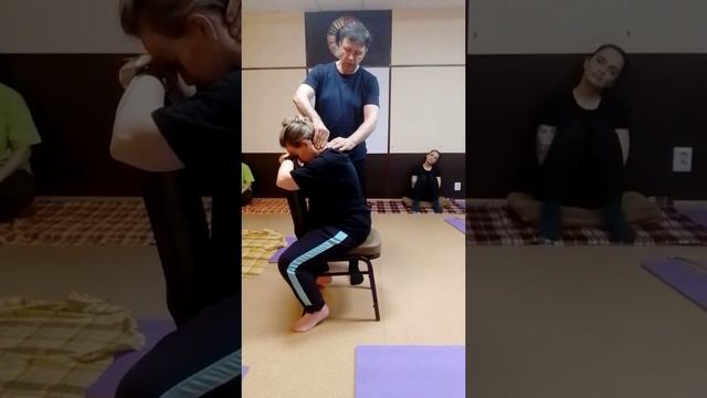 Интуитивный массаж шейно-воротниковой зоны