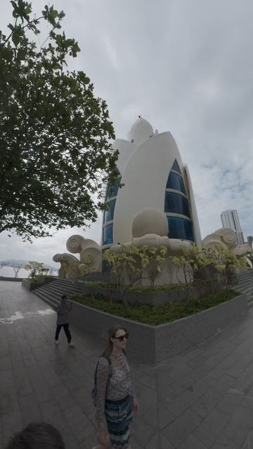 compose_video_1773637101885