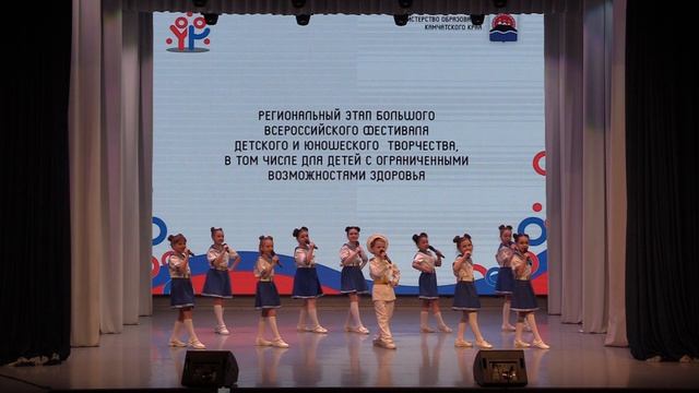 12 «На палубе матросы», исп. образцовый детский коллектив «Соловушка»