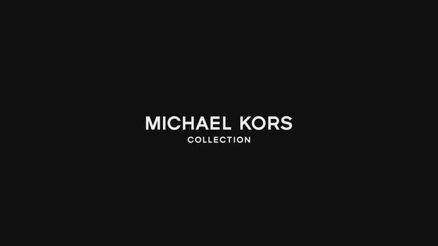 Показ женской коллекции Michael Kors осень-зима 2023-2024