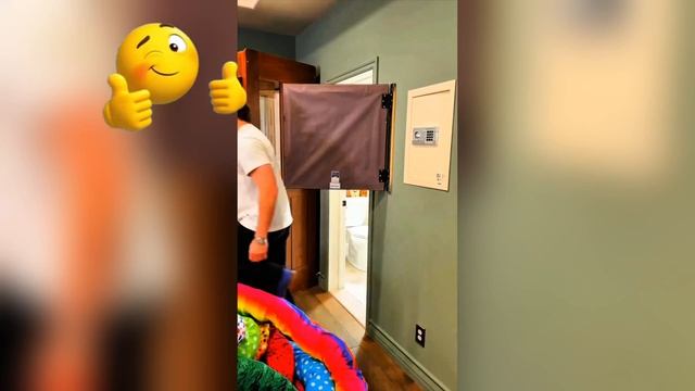 Квест прикол лабиринт дверей