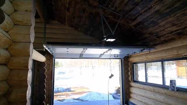 🔧 Монтаж секционных ворот для гаража - как выглядит готовый объект