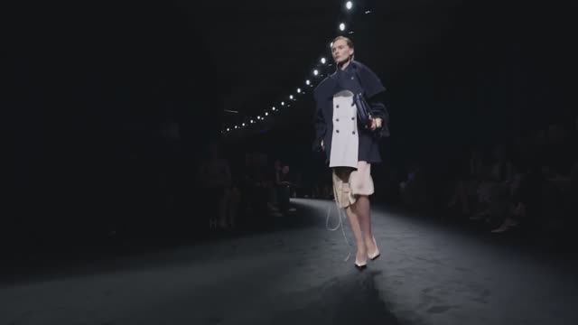 Показ женской коллекции Ferragamo осень-зима 2026-2027