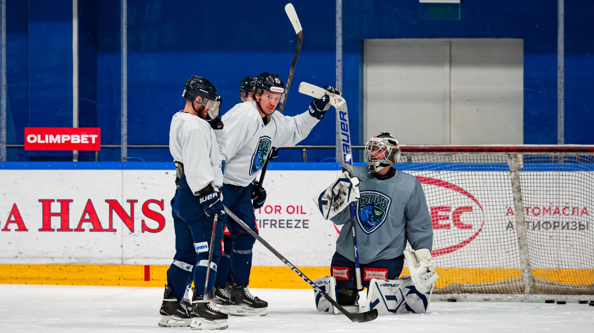 ХК «Югра» готовится к плей-офф