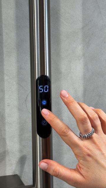 Полотенцесушитель электрический Boheme 729-SGM 1200x144, МЭМ правый, графит глянец