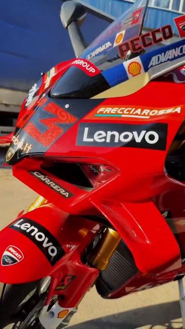 В наличии новый Ducatti Panigale V4 Bagnaia