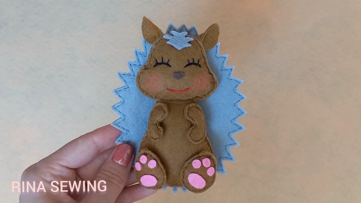 Ёж из фетра