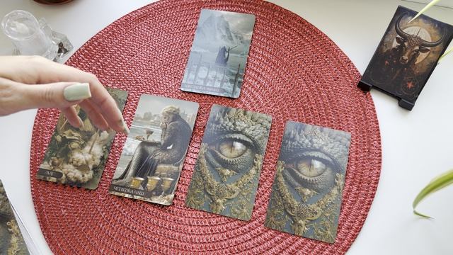 Телец. Таро прогноз на апрель 2026 года. Гадание онлайн