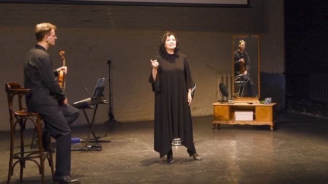 В вагоне поезда (И. Жак) - Ирина ШВЕДОВА