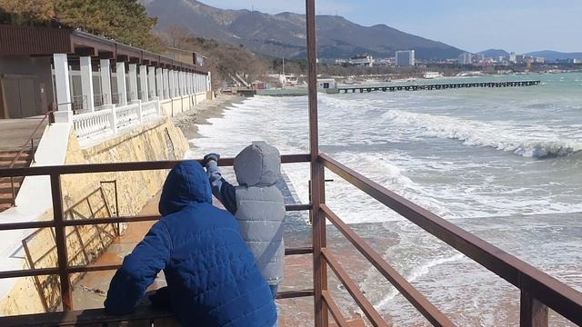 20220329 Море Март Геленджик