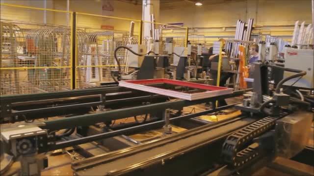 Изготовление покрашенных пластиковых окон