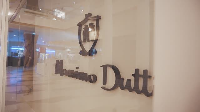 СТРОЙХАУС РУС |  БУТИК MASSIMO DUTTI. 2021 ГОД