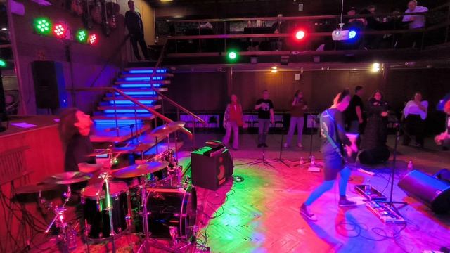 ЗВОНТЬЯ - Всё хорошо - 21.03.2026 - Арт-Карусель (Сосновый Бор)