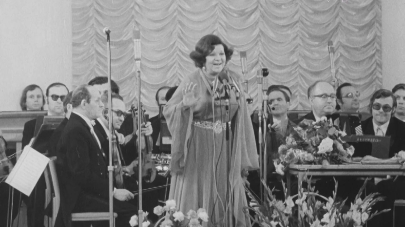 К/л «Творческий вечер-концерт, посвящённый 70-летию К.И. Шульженко» (1976 г.).