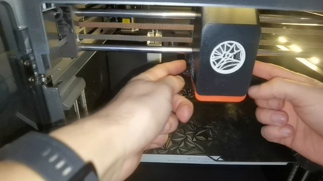 8.установка крышки экструдера и нюансы не правильно установленной крышки