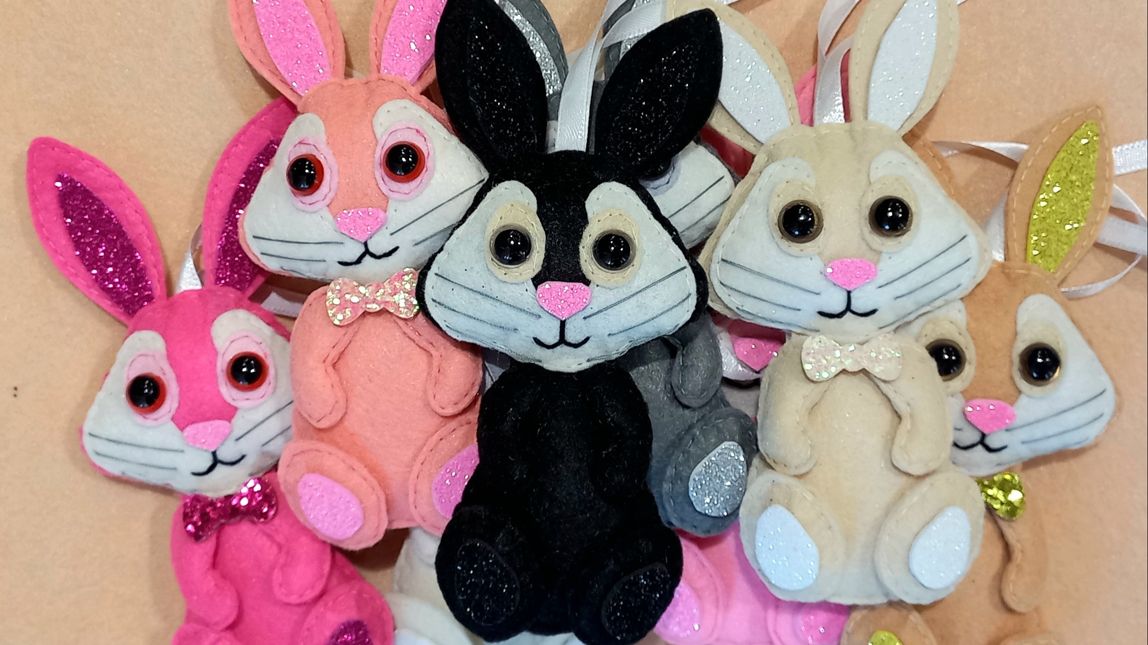 Заяц из фетра пошив.mp4