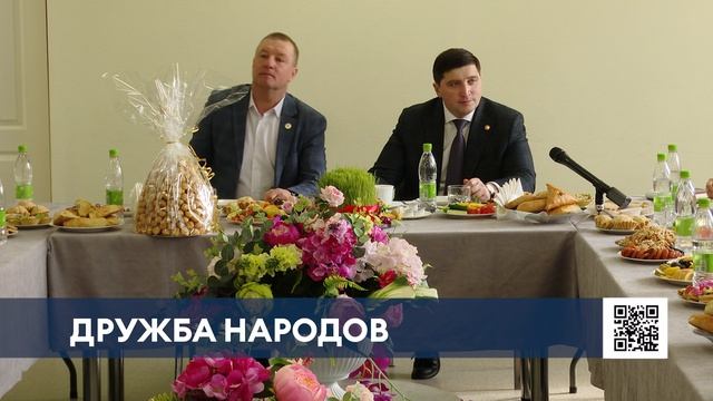 Мэр Нижнекамска встретился с представителями национальных обществ города