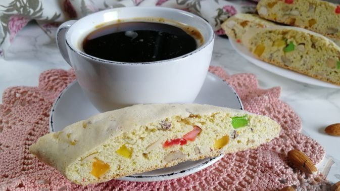 ПЕЧЕНЬЕ КАНТУЧИНИ С ОРЕХАМИ И ЦУКАТАМИ