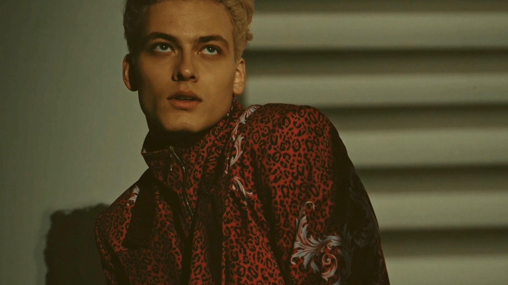 ИЛЬДАР ГАЙНУТДИНОВ в творческой съемке для SVARKA