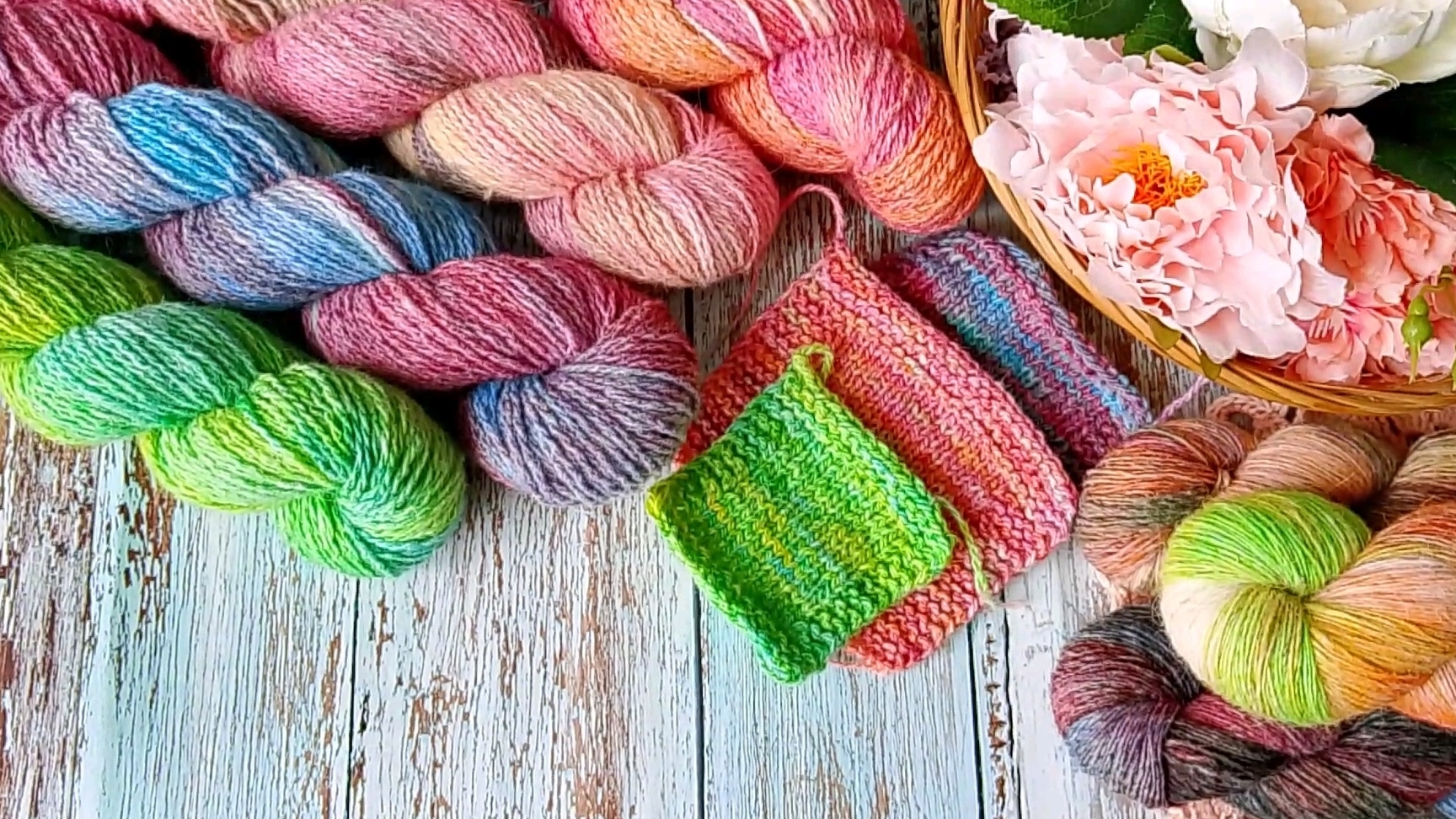 Простой способ окрашивания, пряжи пищевыми красителями.