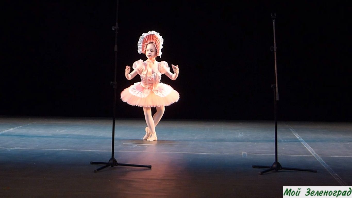 Елизавета Горбенко (балетная студия «Грация») - Говорящая кукла