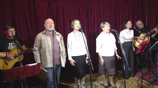 14 Мы с тобой давно уже не те - КСП Колесо