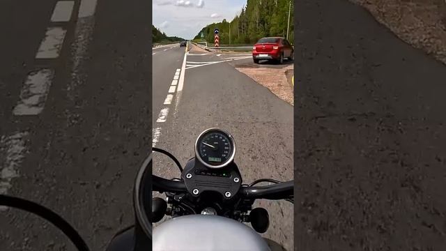 По пробкам на Harley Davidson Sportster XL1200N