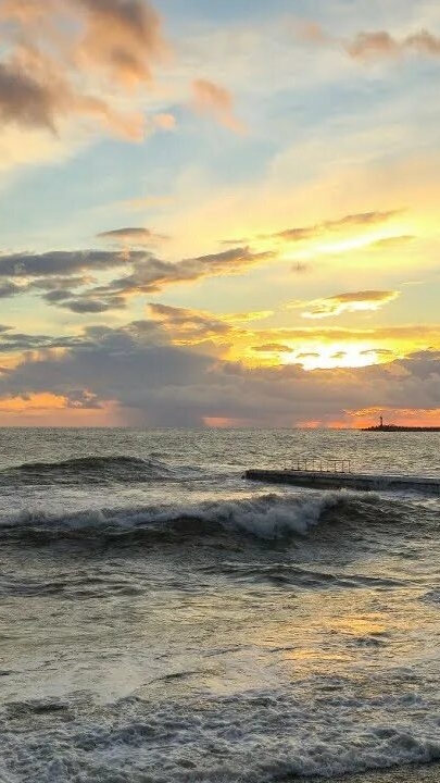 KISS ME - $ ONE TRUE LOVE  $ - ПРИПОДНЯТАЯ