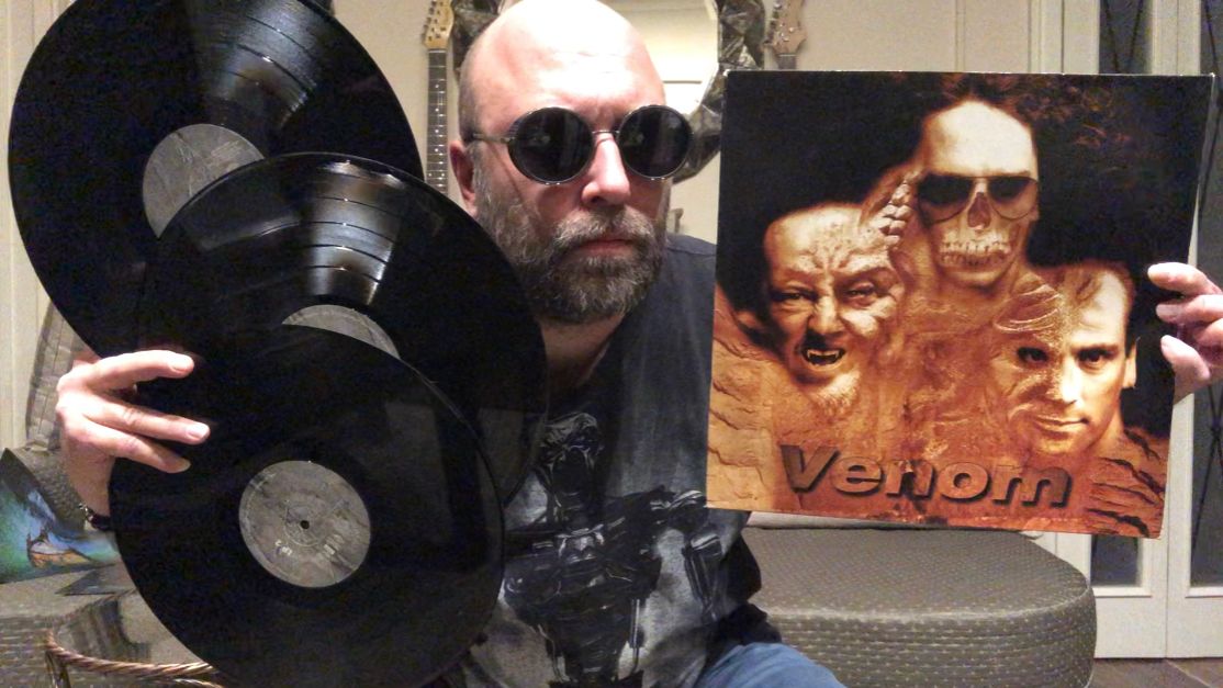 разВИНИЛивание | VENOM | Cast In Stone