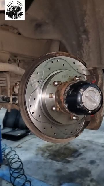 УАЗ БУХАНКА - Новые тормоза от РедБТР