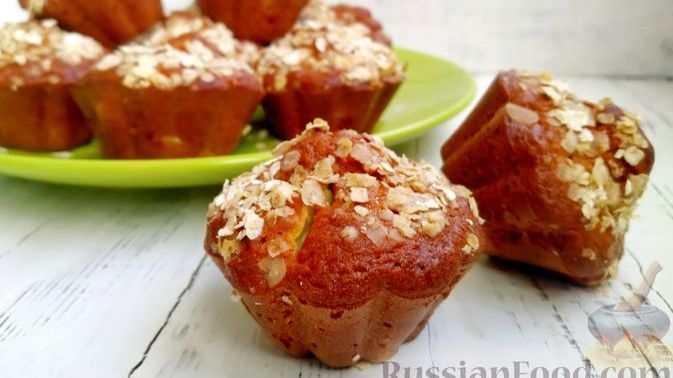 МАФФИНЫ С ЯБЛОКАМИ И ОВСЯНЫМИ ХЛОПЬЯМИ
