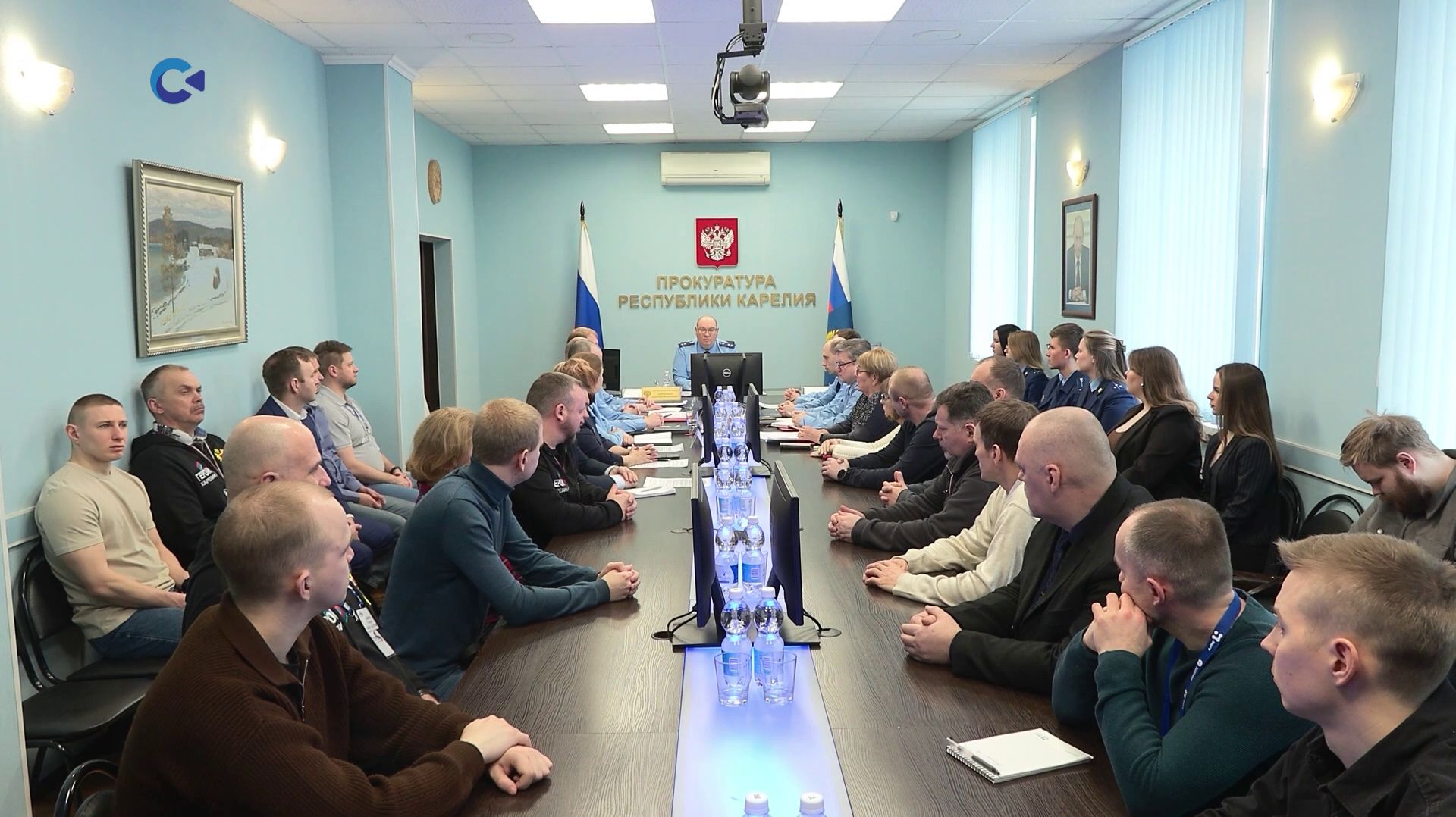 Прокурор Дмитрий Харченков встретился с участниками кадровой программы «Герои Карелии»