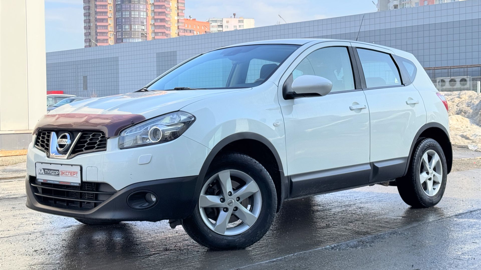 Nissan Qashqai 2.0 CVT (141 л.с.) 2011