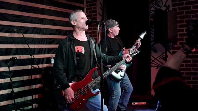 Нам беда нипочем. Сегал.