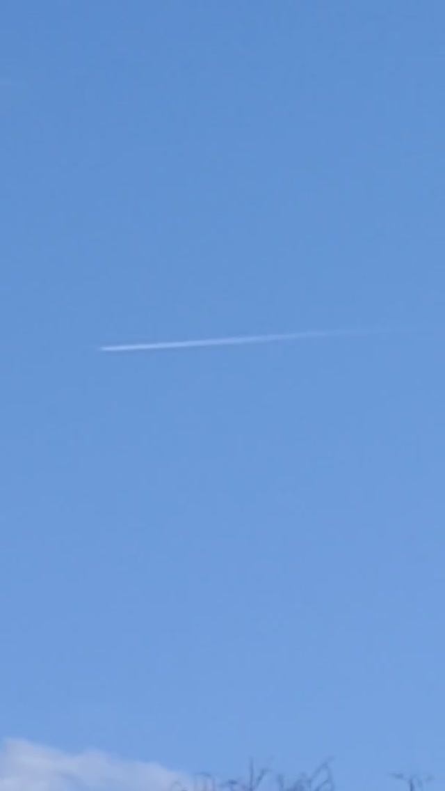 Небо,самолет,облако...