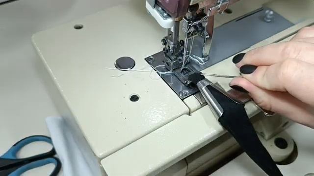 Приспособление для изготовления шлевок