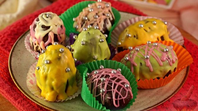 ПИРОЖНЫЕ "ПАСХАЛЬНЫЕ ЯЙЦА" ИЗ ПЕЧЕНЬЯ