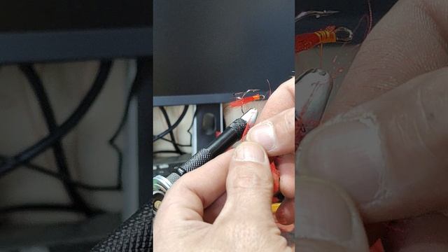 приманка на хищника тройник кисточка