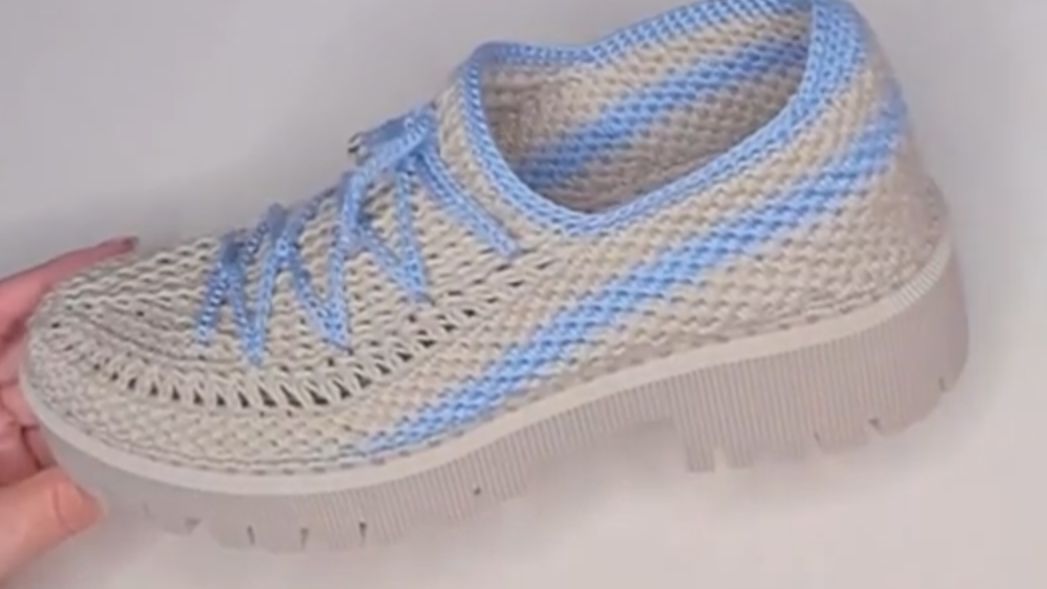 ТУФЛИ СПОРТИВНЫЕ ВЯЖЕМ КРЮЧКОМ