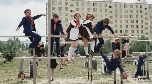 А МЫ ВСЕМ ДВОРОМ - AiRushV