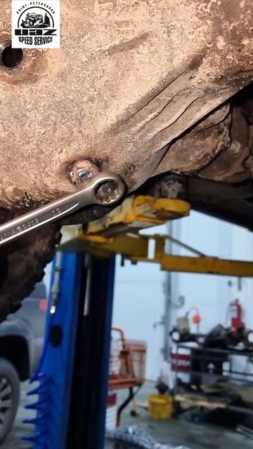 УАЗ Буханка - Сорвали сливную пробку - не проблема!