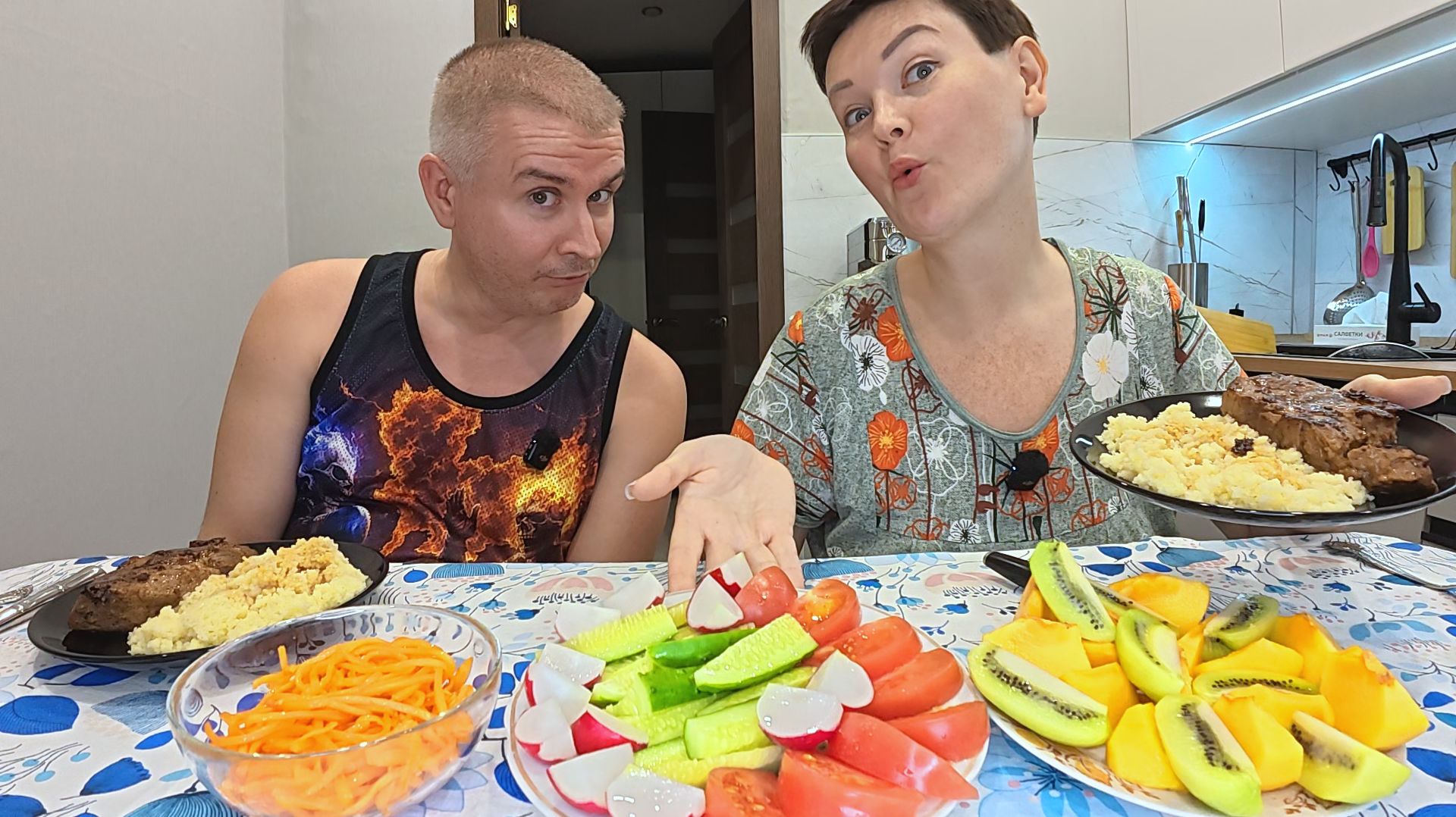 Мукбанг МИЛЛИОН уже не деньги КВАРТИРА месты нам не по ЗУБАМ! Болталка и Семейный ужин в России