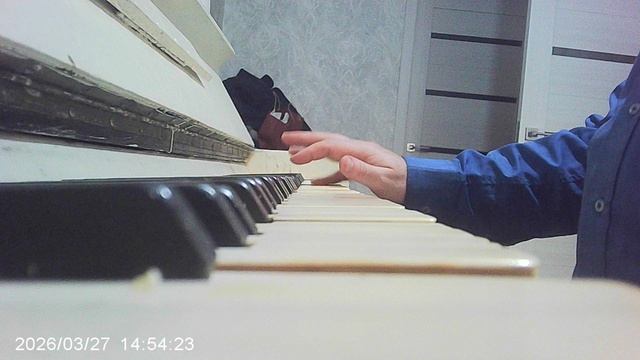 Пианино: гамма Ми-мажор