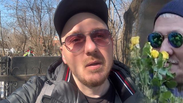 АЛЛА ПУГАЧЕВА НА ТРОЕКУРОВСКОМ КЛАДБИЩЕ | УВИДЕТЬ ЗВЕЗДУ И … СТРАШНАЯ ИСТОРИЯ ПРО ПОКЛОННИКА ЗВЕЗДЫ