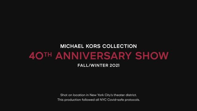 Показ коллекции Michael Kors осень-зима 2021-2022