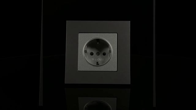 Рамка Werkel Slab серебро матовый W0012965 + розетка Werkel серебряный матовый W1171165